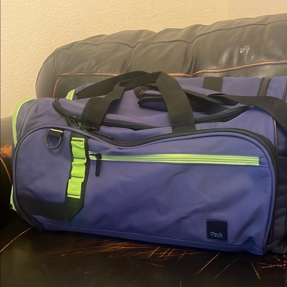 ipack | Bags | Ipack Duffel Bag | Poshmark